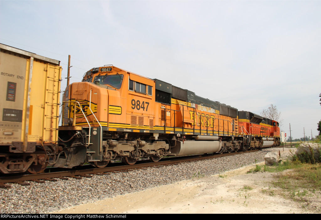 BNSF 9847